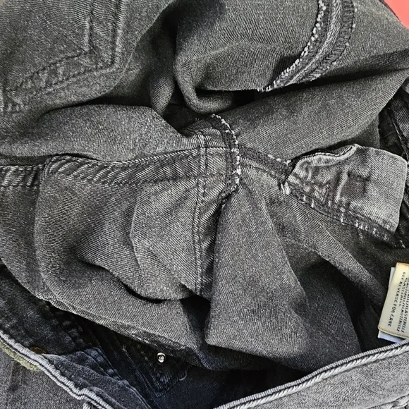 Miss Me black signature skinny jeans size 31